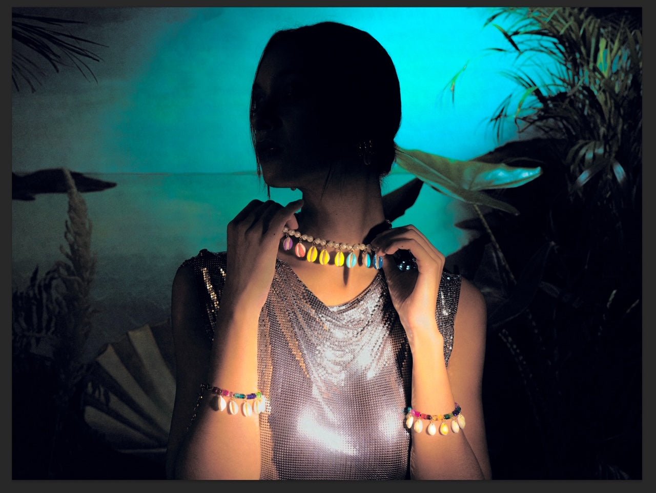 The Shell Dealer breaks the codes of minimalist jewelry | The Shell Dealer